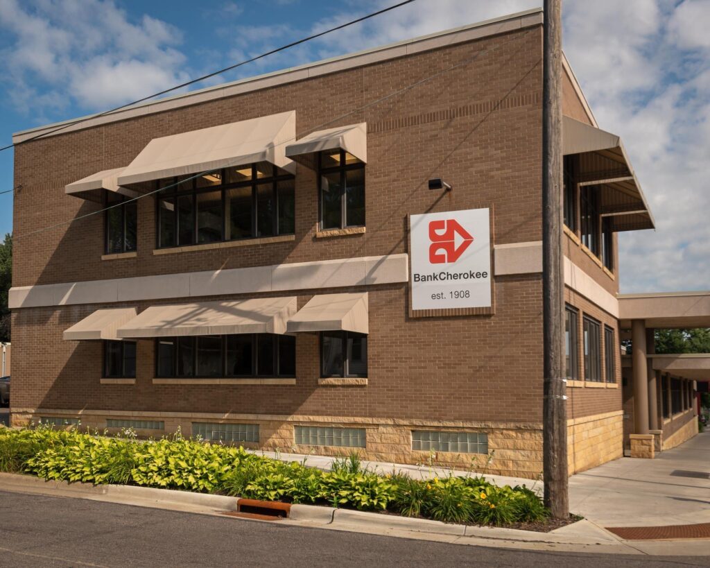 Smith Avenue and Grand Avenue New Lobby Hours! - BankCherokee